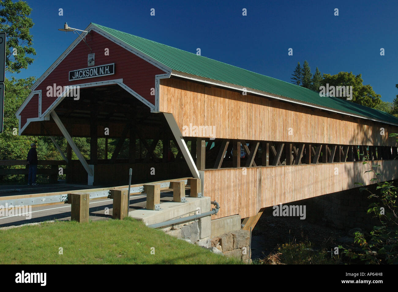 Covered bridge jackson new hampshire hi-res stock photography and ...