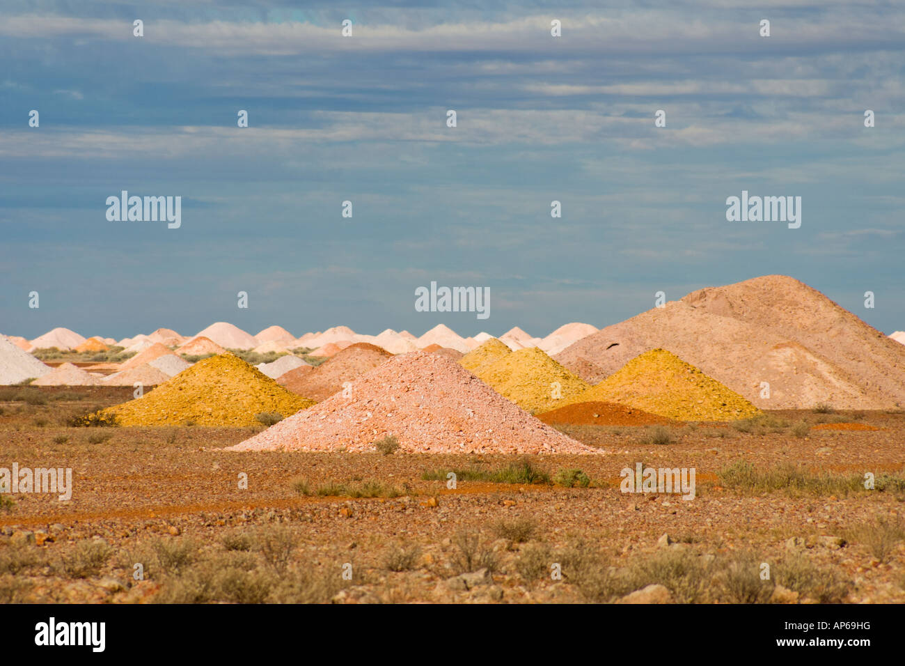 Opal Fields near Coober Pedy Stock Photo - Alamy