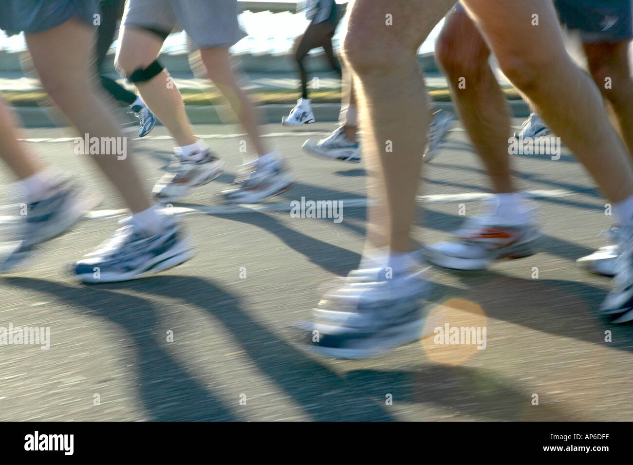 Woman marathon strong crowd hi-res stock photography and images - Alamy