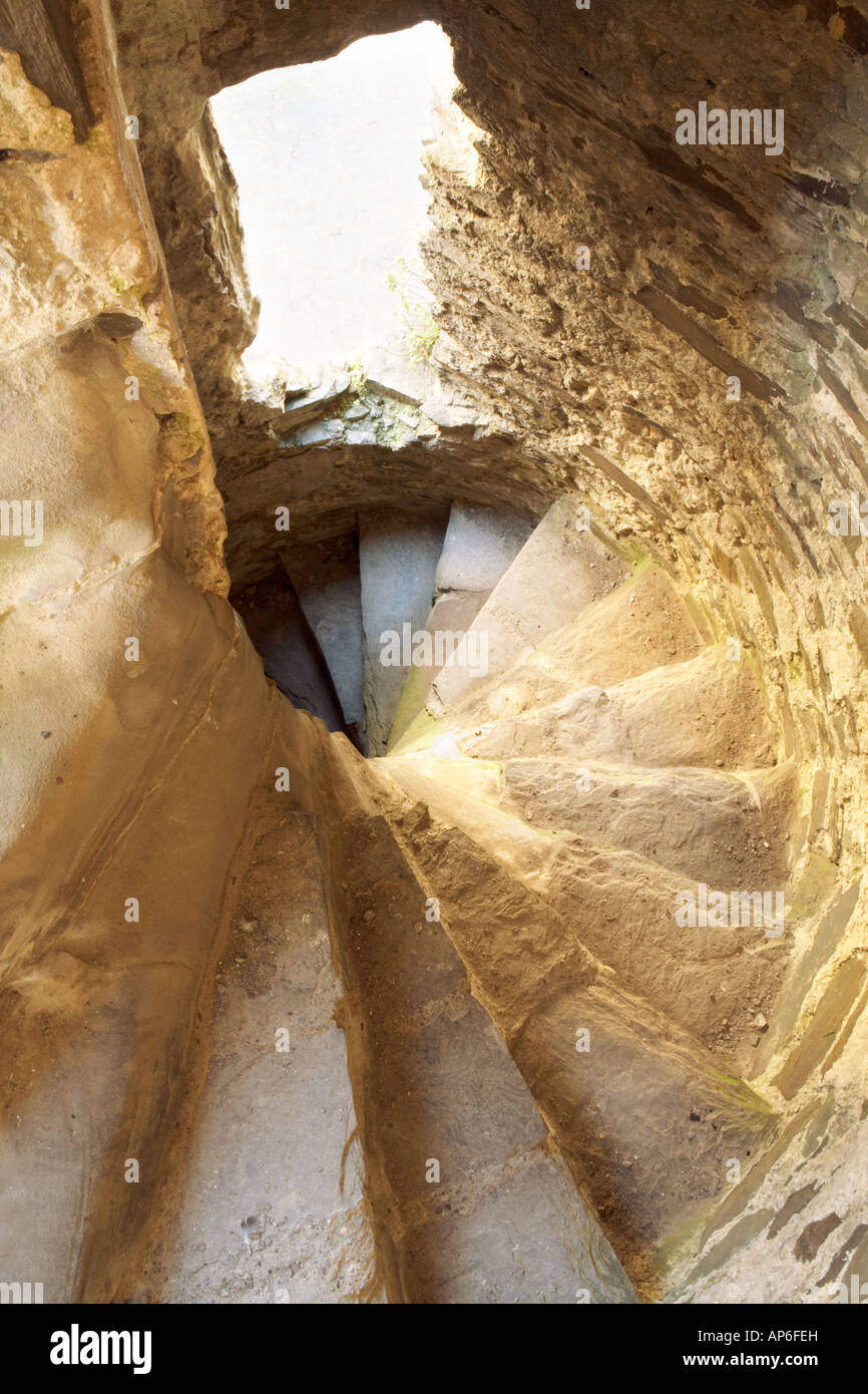 Monty python and the holy grail castle hi-res stock photography and ...