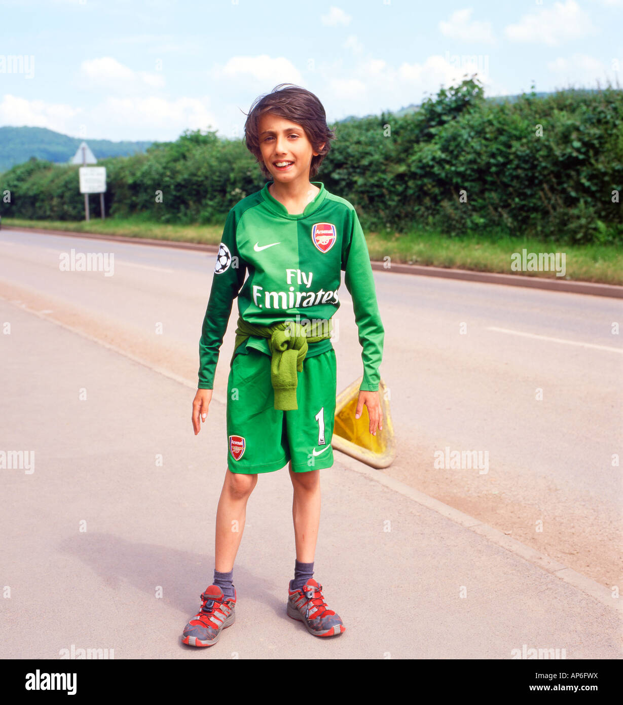 Boy soccer uniform hi-res stock photography and images - Alamy