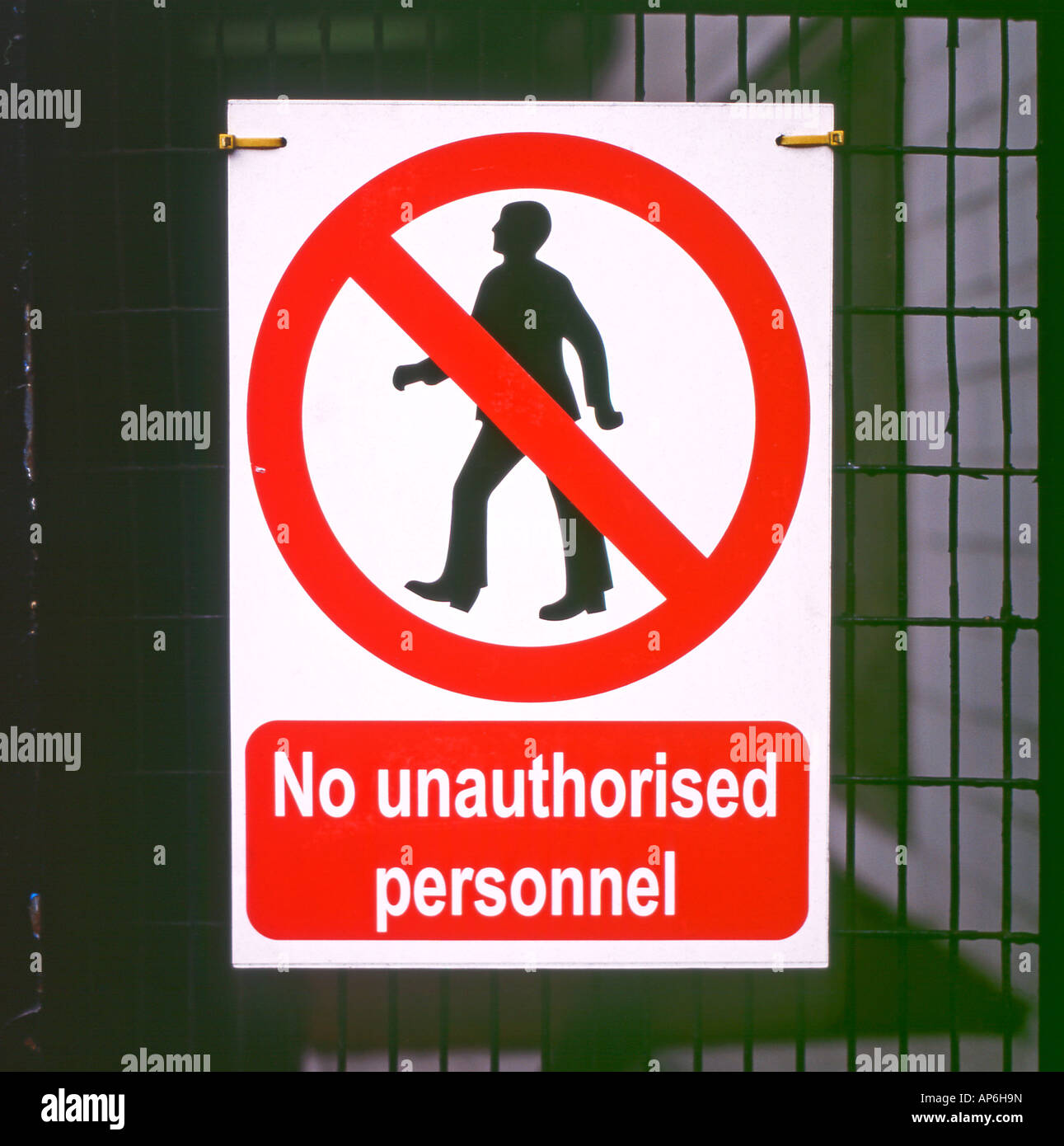 No unauthorised access hi-res stock photography and images - Alamy