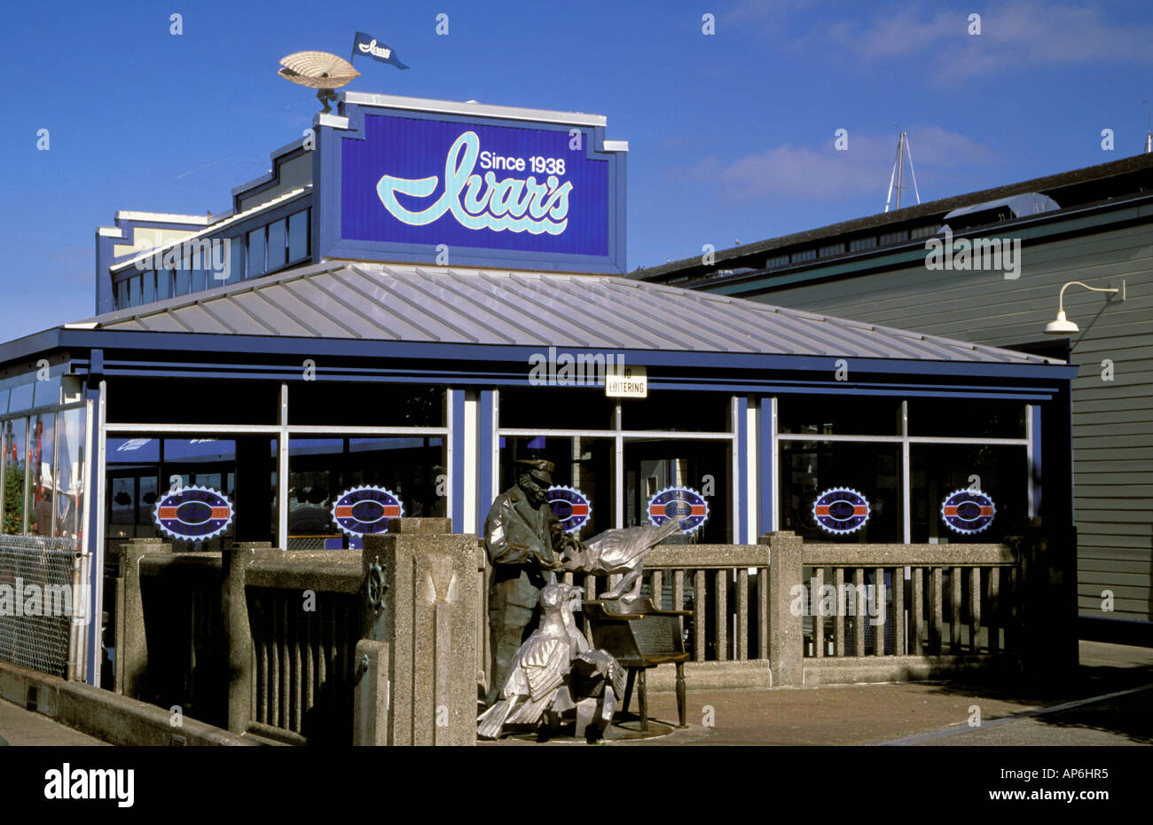 Ivar's seafood hi-res stock photography and images - Alamy