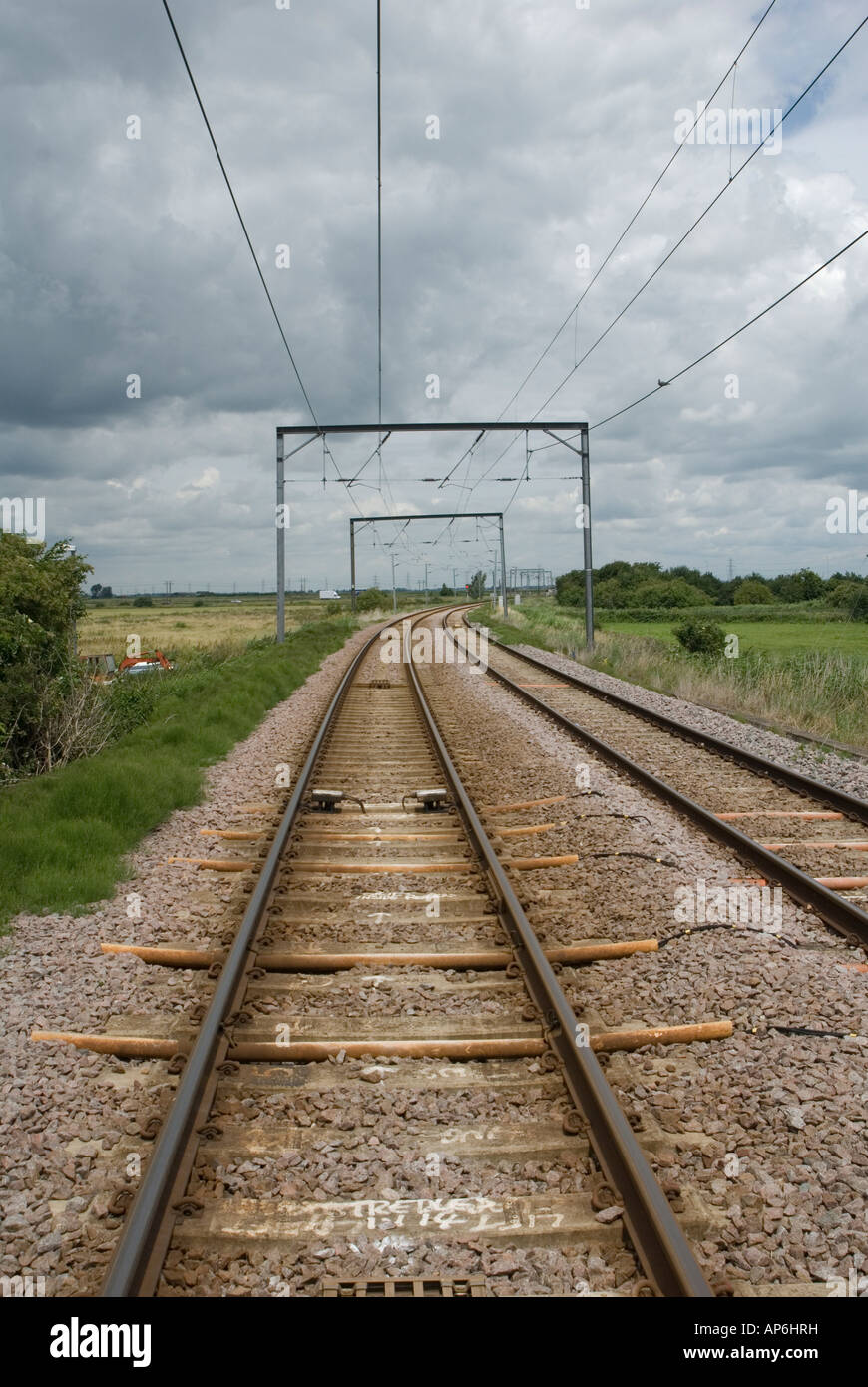 Railway track and infrastructure in the uk Stock Photo - Alamy