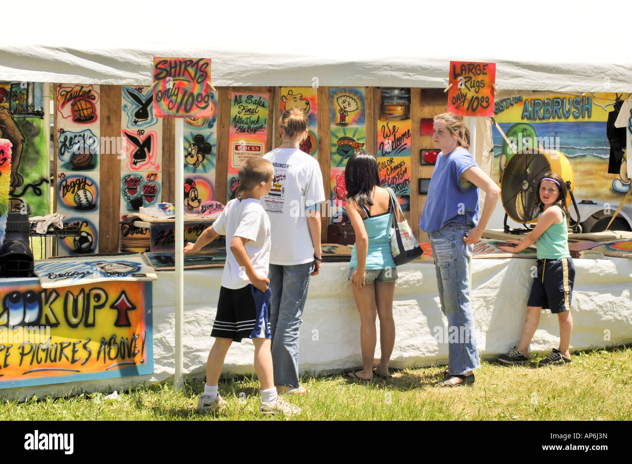 Funfair comes to town at Croswell Michigan MI Stock Photo - Alamy