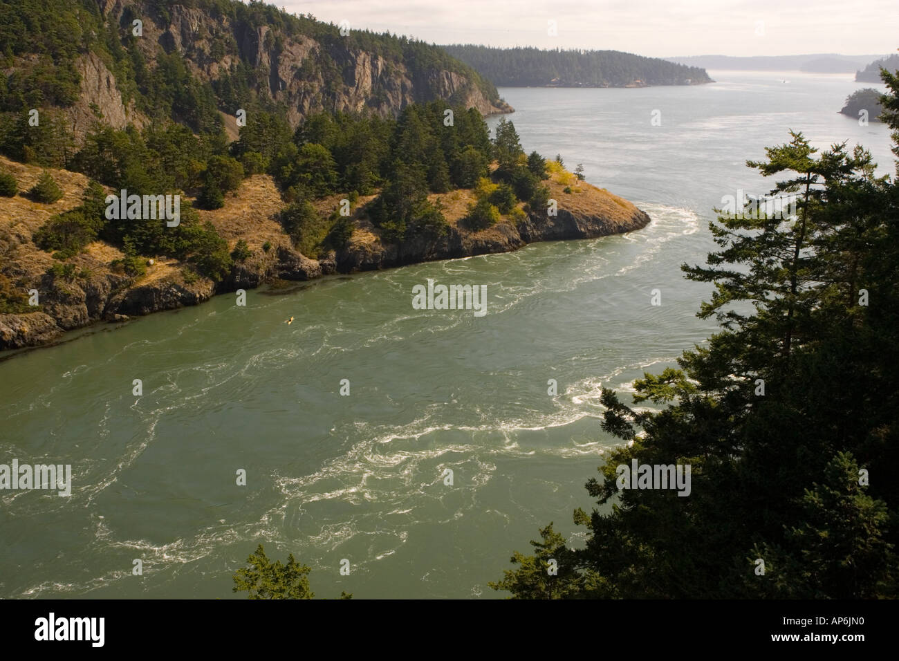 USA, Washington, Deception Pass State Park, view from Deception Pass ...