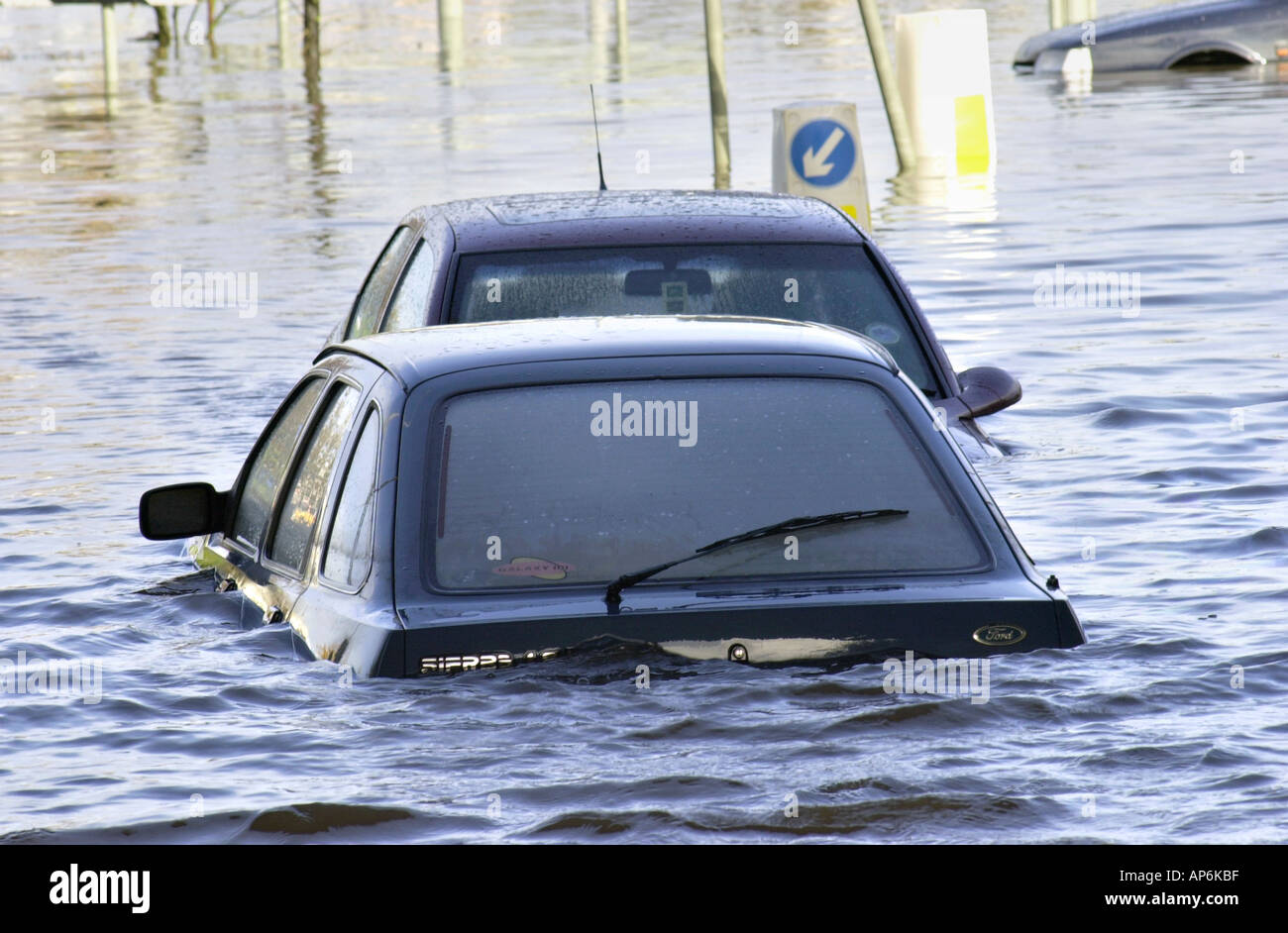 Car Trapped In Flood Water High Resolution Stock Photography and Images ...