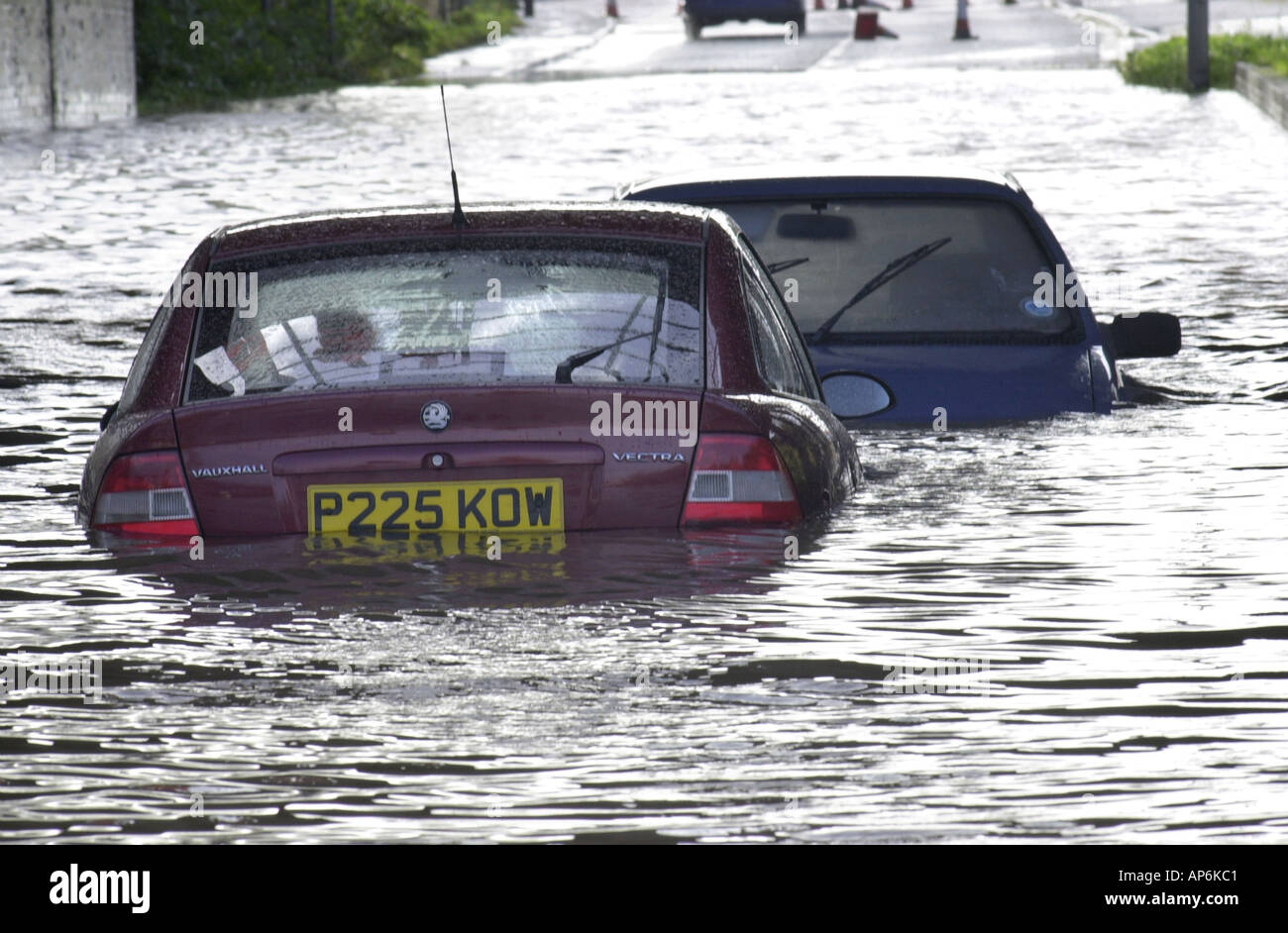Car stranded in flood on hi-res stock photography and images - Alamy