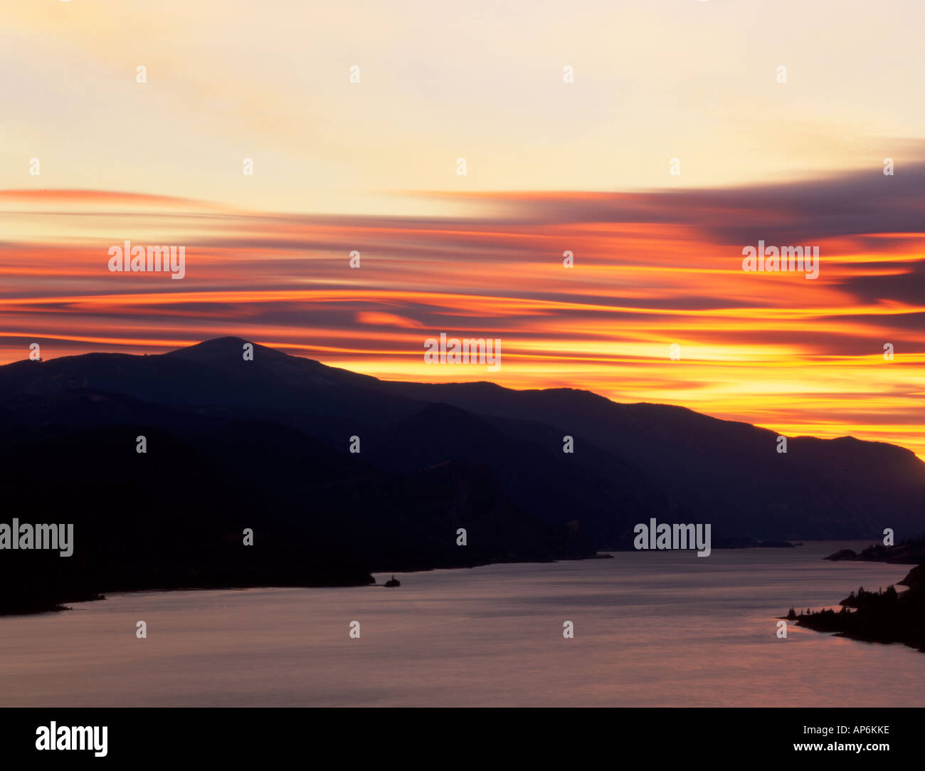 Sunset in the Columbia River Gorge Stock Photo - Alamy