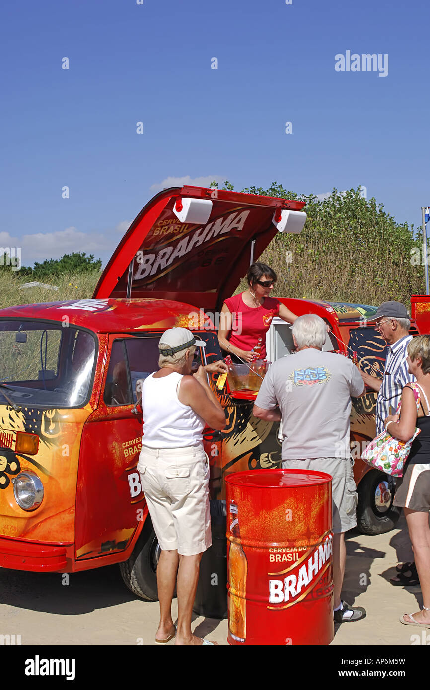 Custom painted Volkswagon camper van turned into a mobile drinks store ...