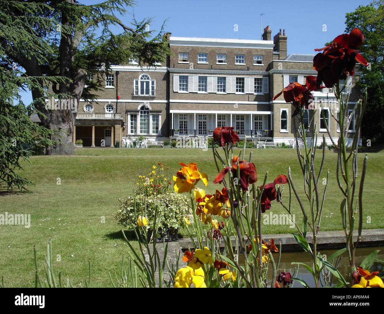 Roehampton priory hi-res stock photography and images - Alamy