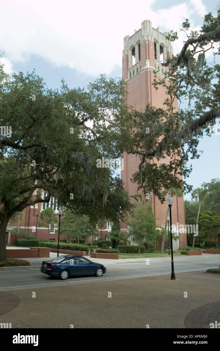 U of f campus hi-res stock photography and images - Alamy