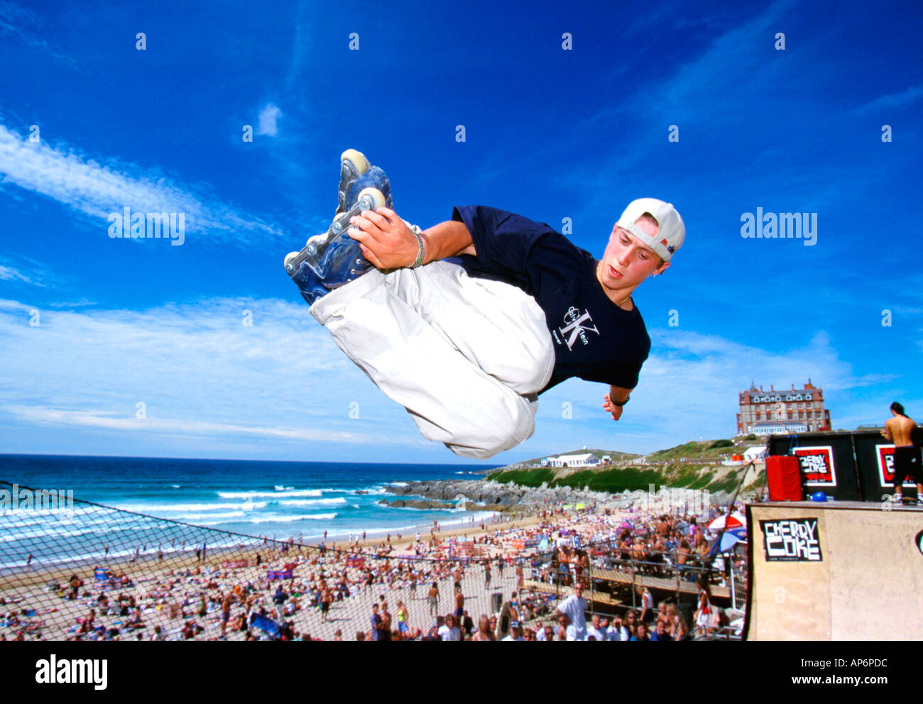 Skating at height hi-res stock photography and images - Alamy