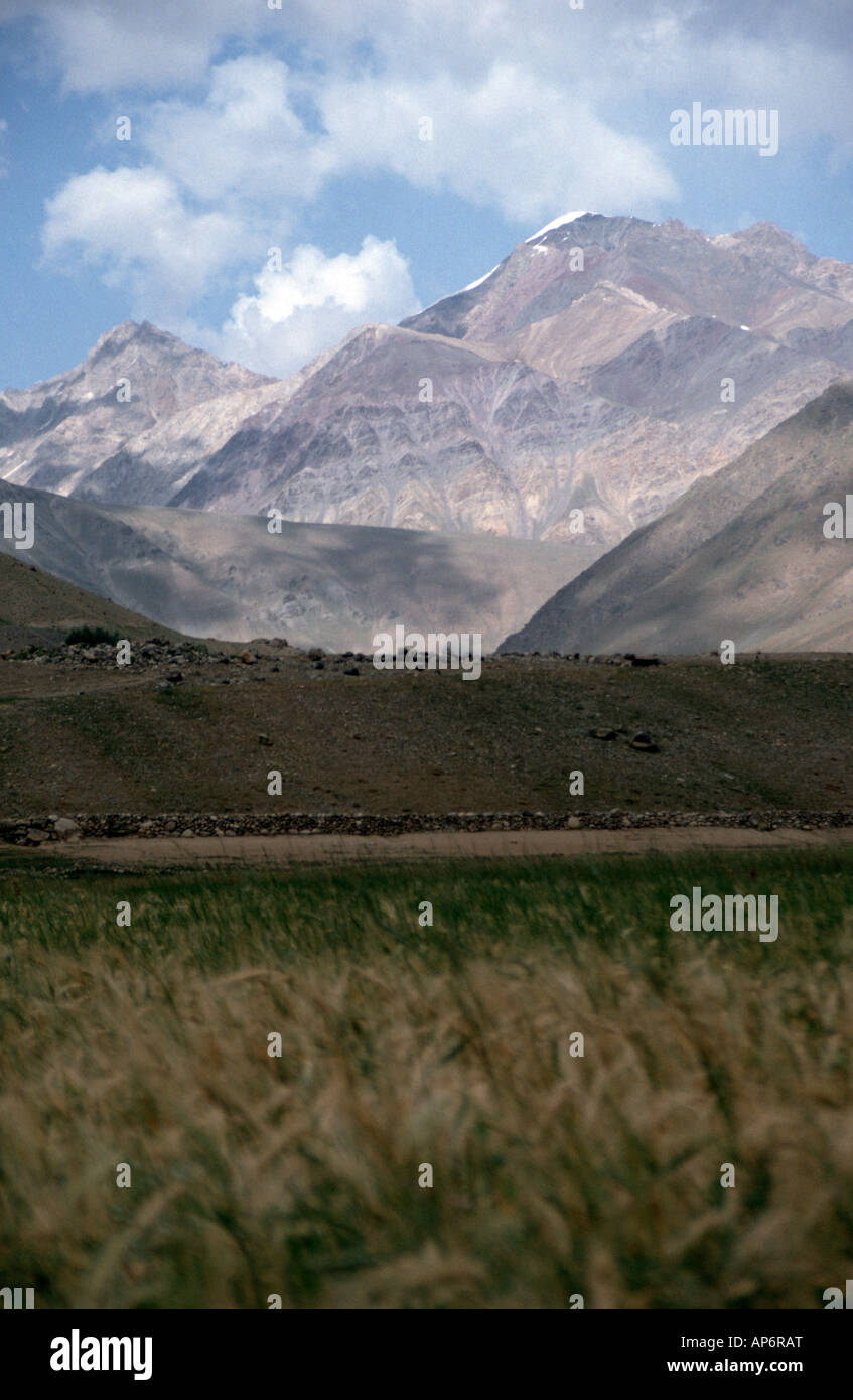 Pakistan phundar valley shandar pass hi-res stock photography and ...