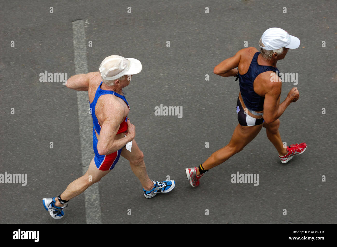 Runners competing race sweating hi-res stock photography and images - Alamy