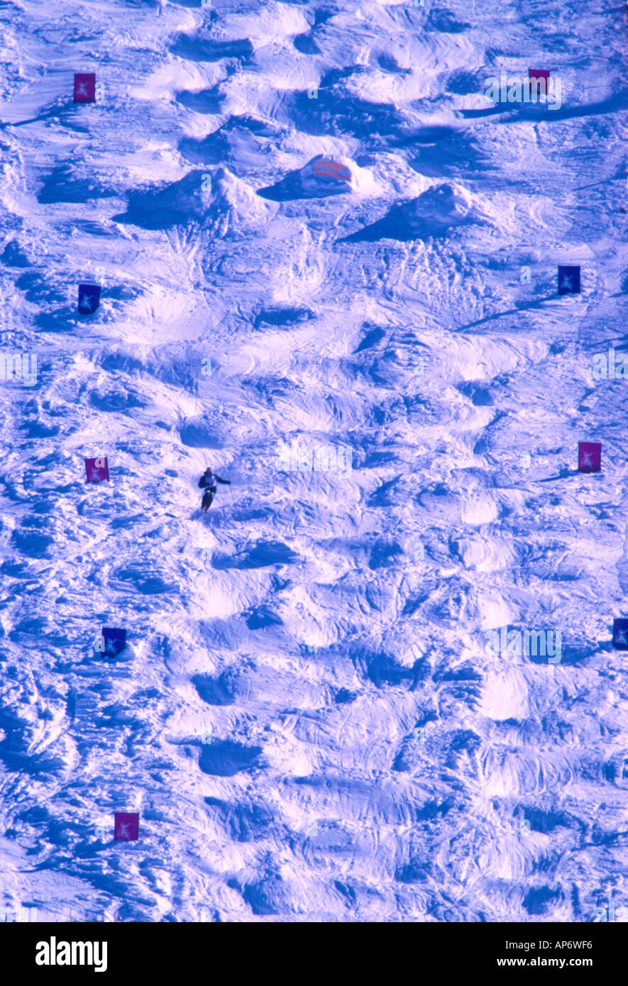 Mogul slopes hi-res stock photography and images - Alamy