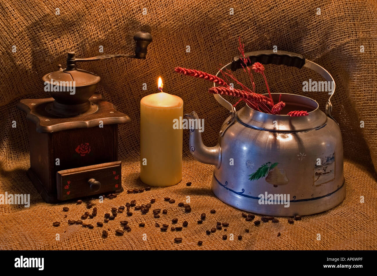 Tin kettle hi-res stock photography and images - Alamy