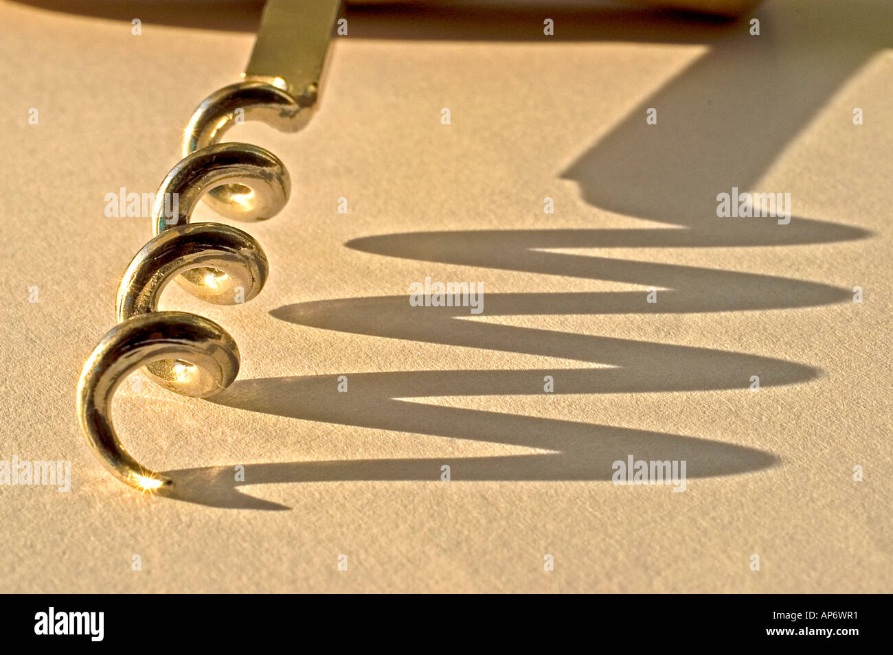 Screw orientation hi-res stock photography and images - Alamy