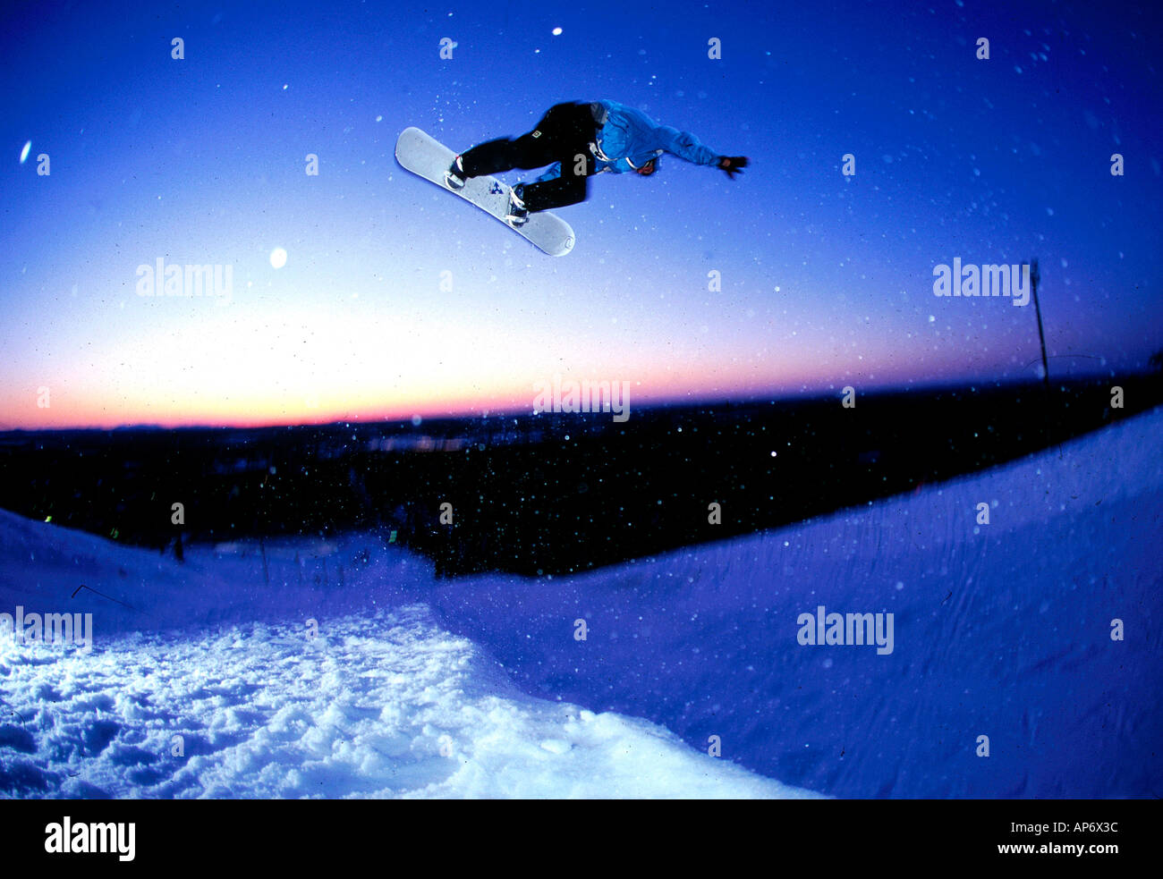 Snowboard location hi-res stock photography and images - Alamy
