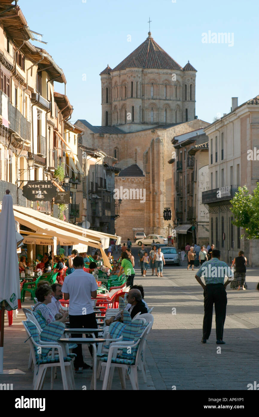 Traditional town centre, Toro, Spain Stock Photo - Alamy