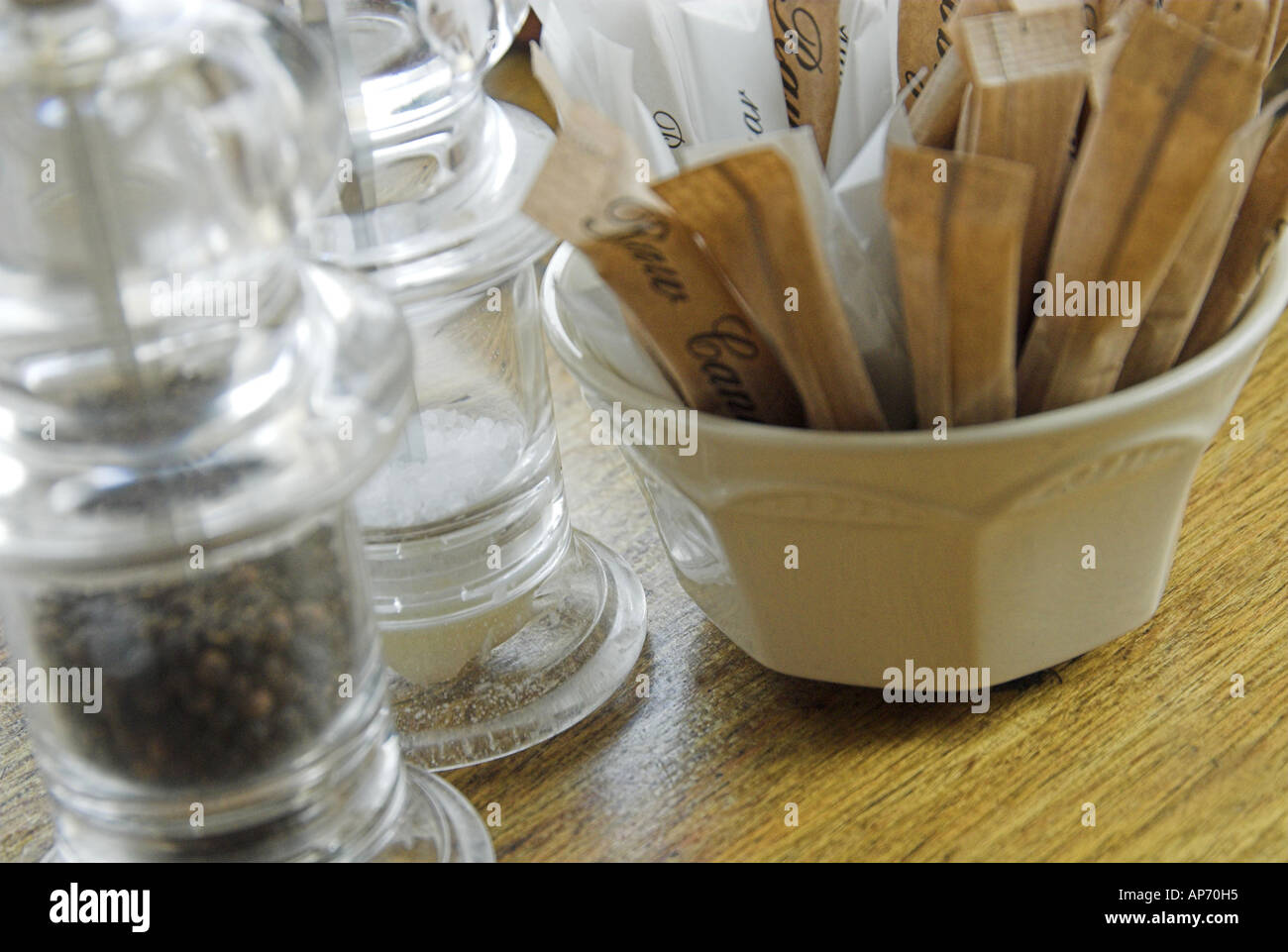 Condiments cafe hi-res stock photography and images - Alamy