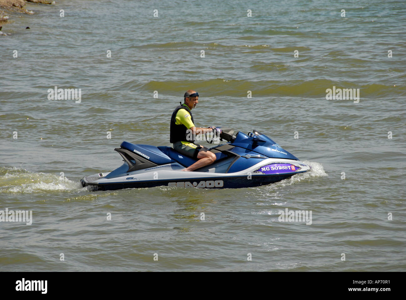 Recreational pleasure craft boating on Lake Huron and the St Clair ...