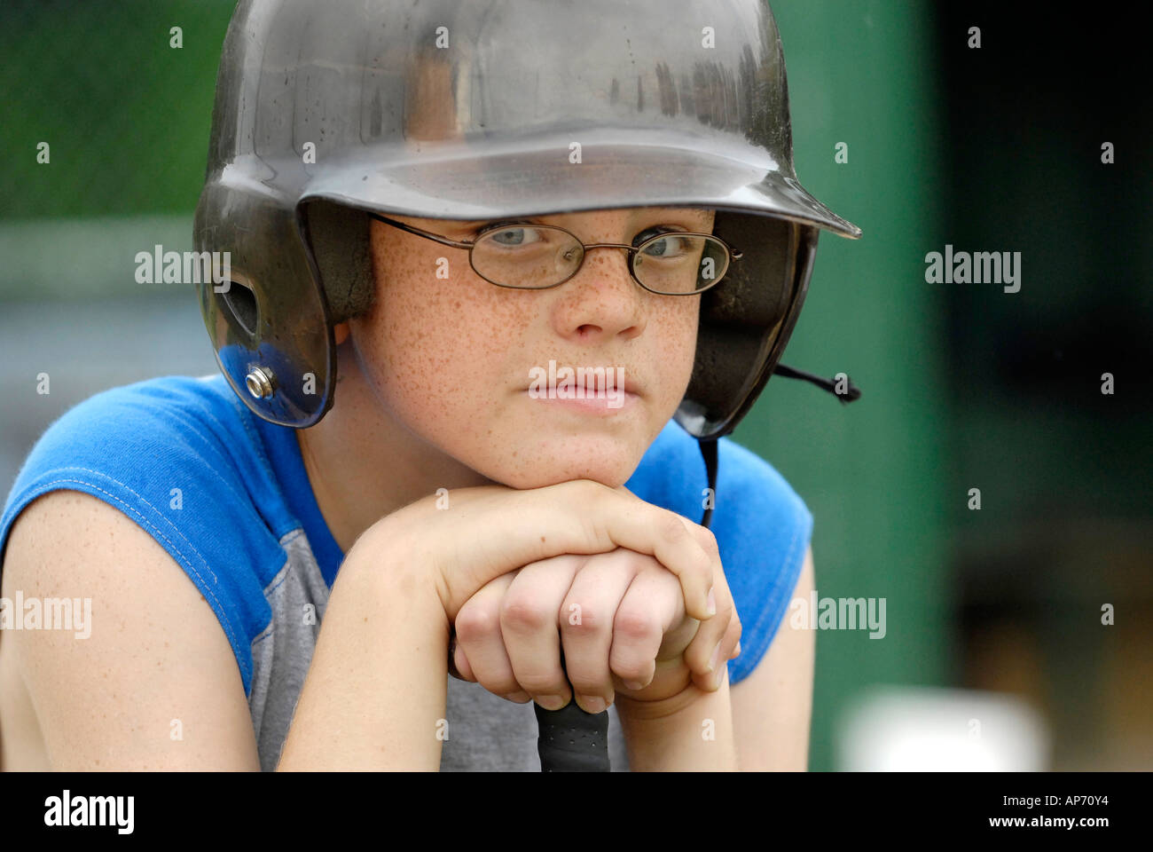 Girl baseball bat hi-res stock photography and images - Alamy
