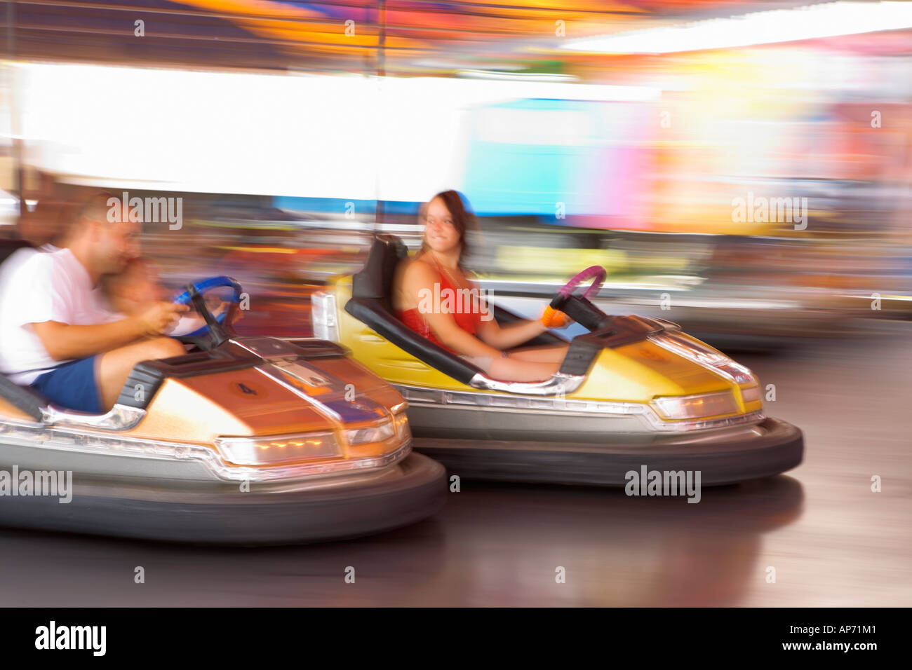 The bumper cars hi-res stock photography and images - Alamy