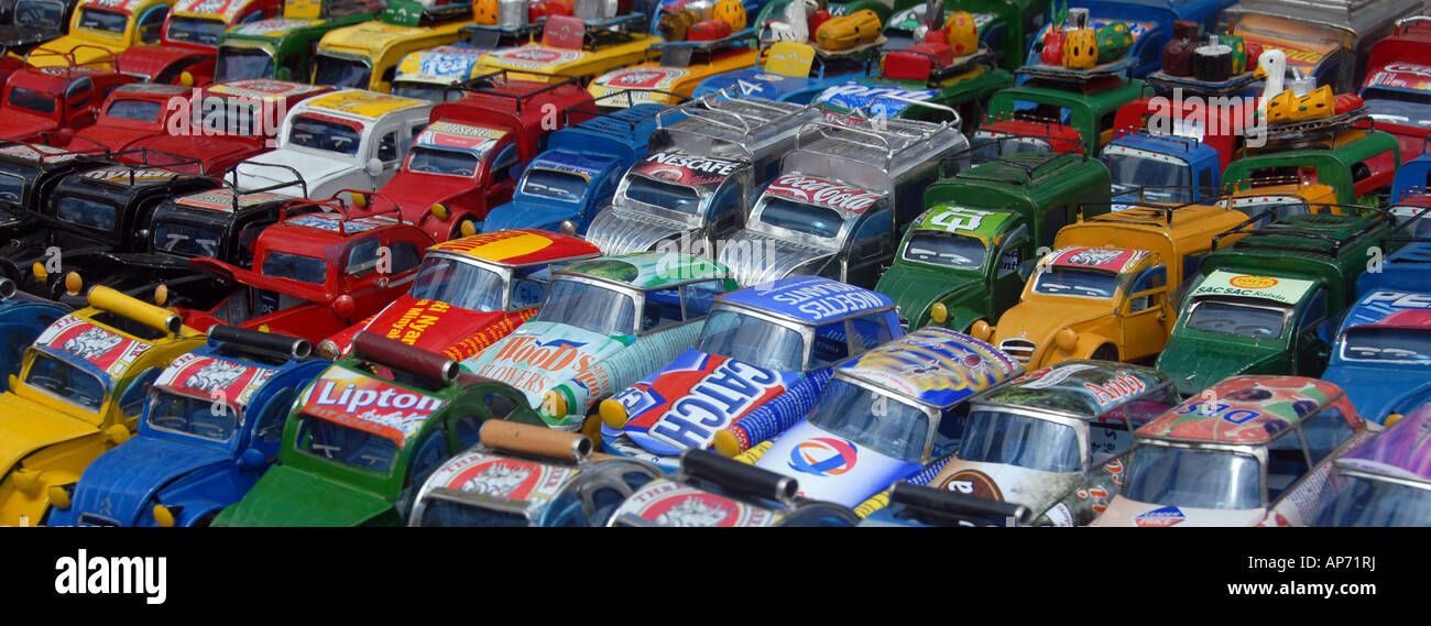 tin 2cv's for sale in Madagascar Stock Photo - Alamy