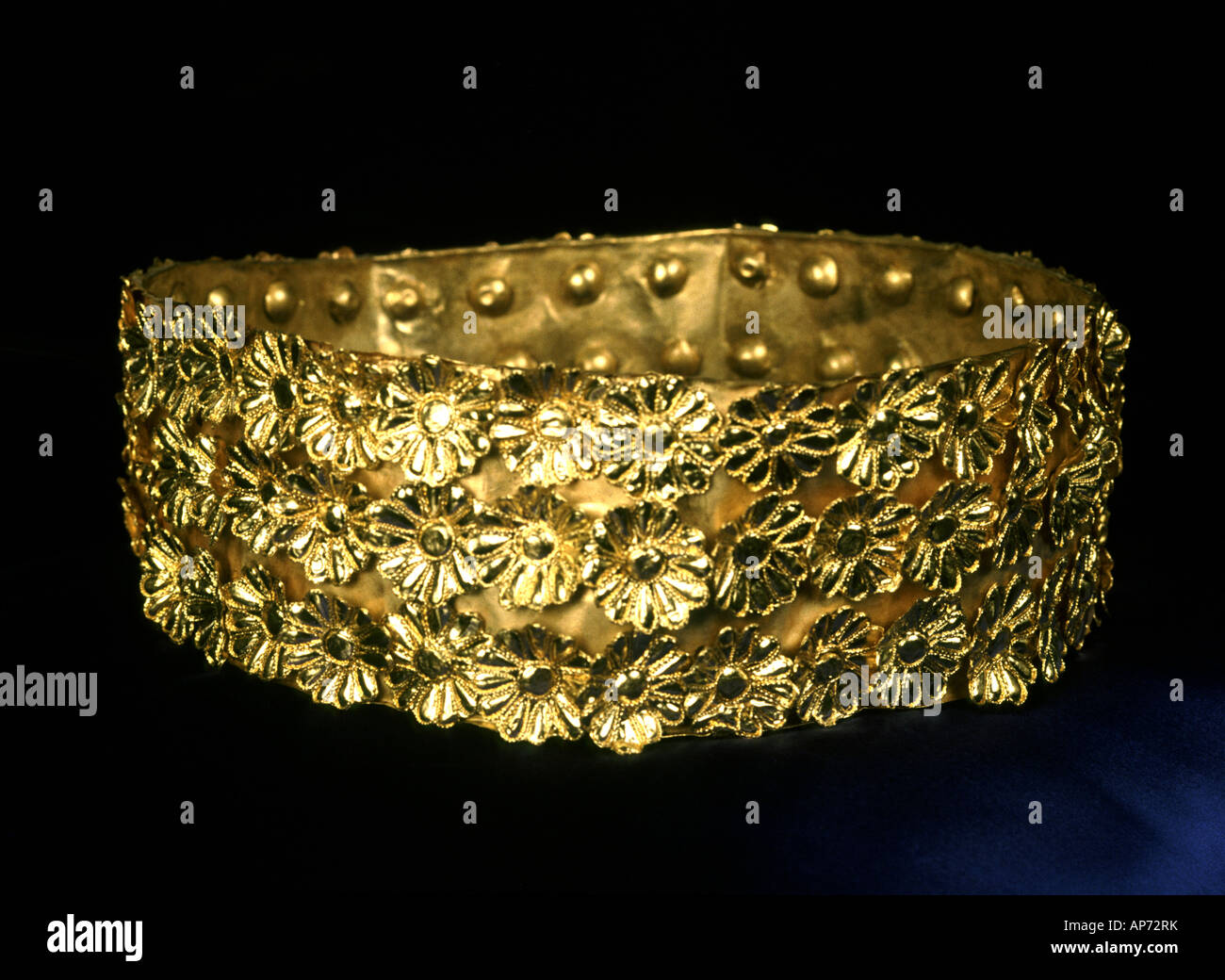 Gold crown from the treasures found in Assyrian palace in the Iraqi ...