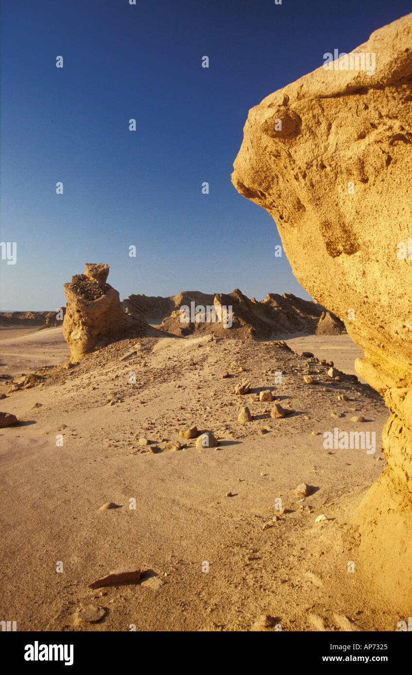 Sun desert hot hi-res stock photography and images - Alamy