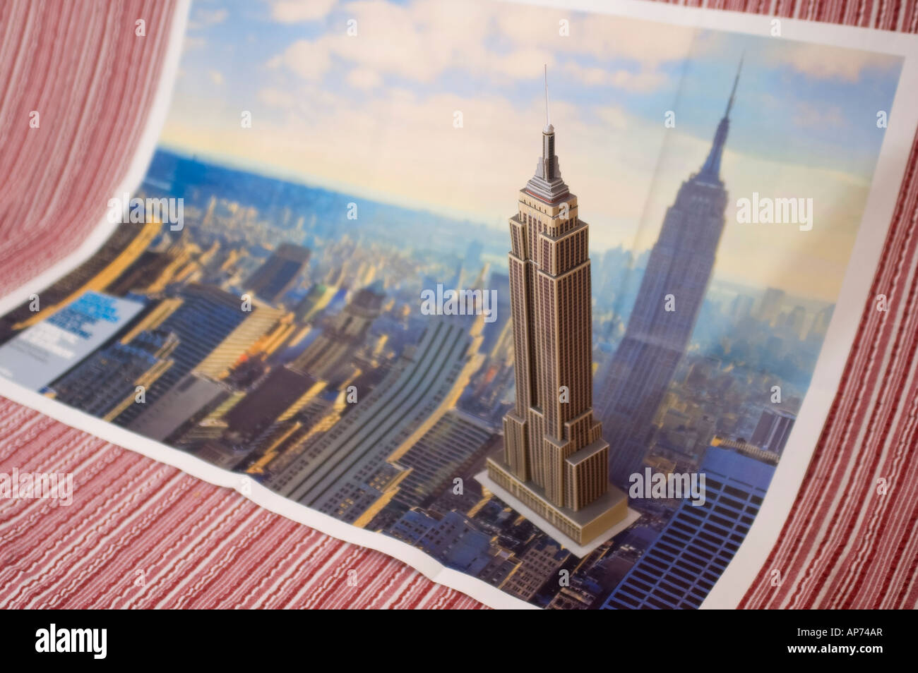 Cardboard model empire state building hi-res stock photography and ...