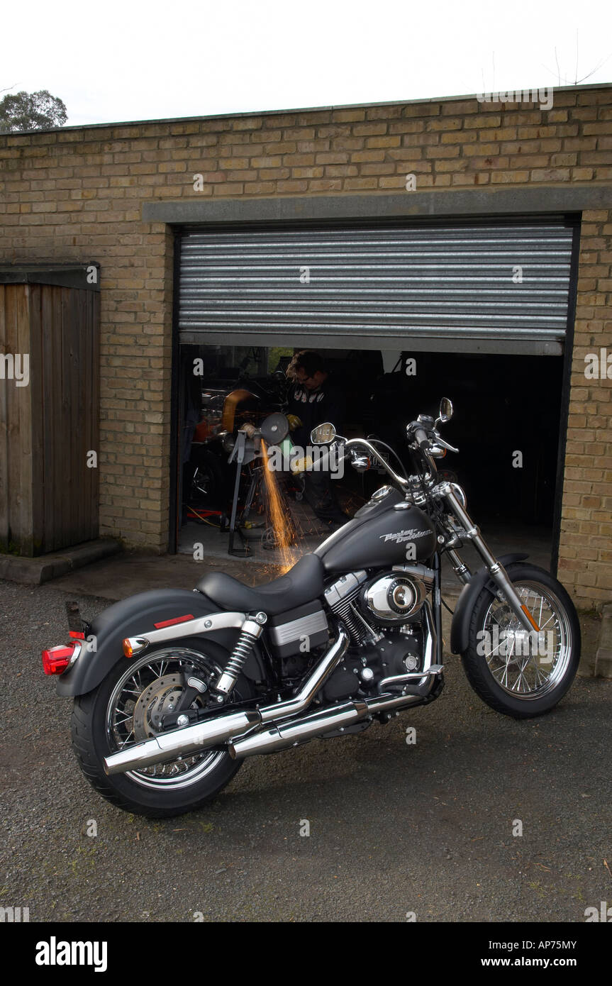 Harley Davidson Garage