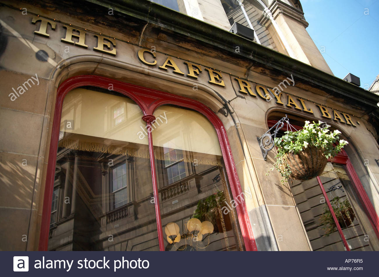 Cafe Royal, Edinburgh SCOTLAND Stock Photo - Alamy