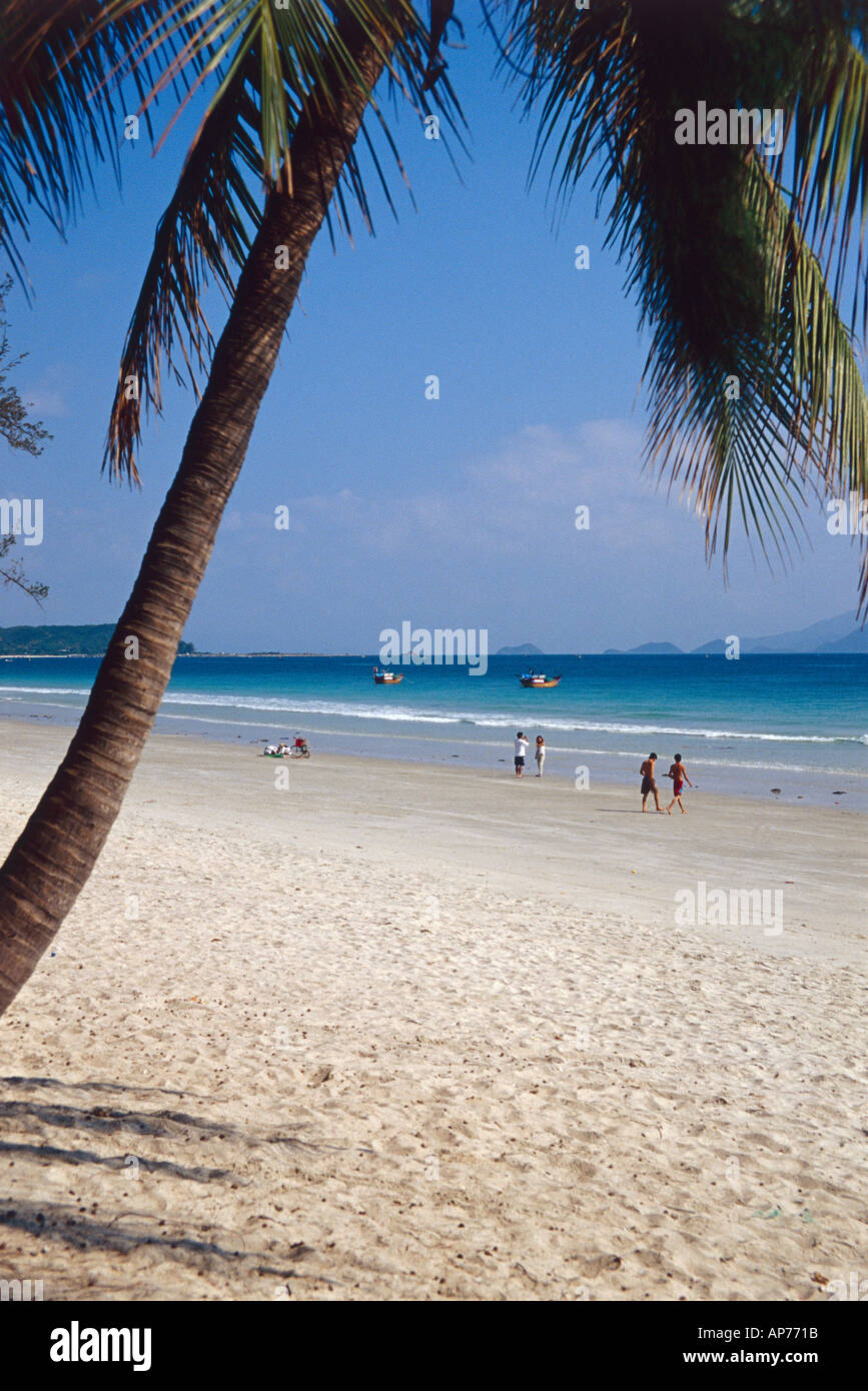Doc let beach hi-res stock photography and images - Alamy