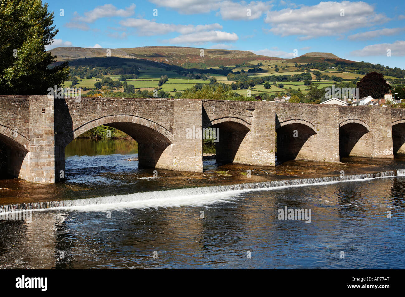 Crickhowell bridge hi-res stock photography and images - Alamy
