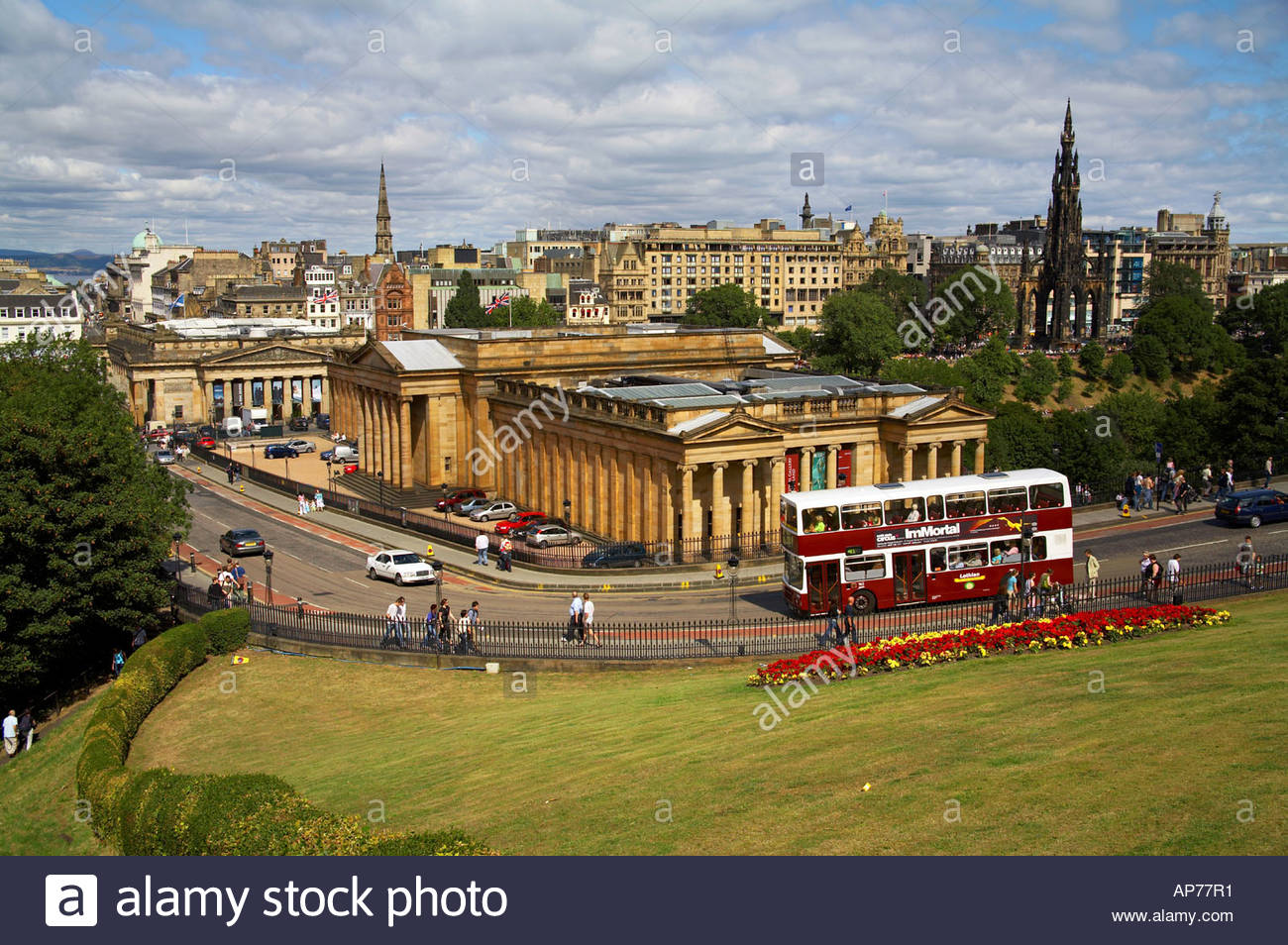Edinburgh routemaster bus hi-res stock photography and images - Alamy