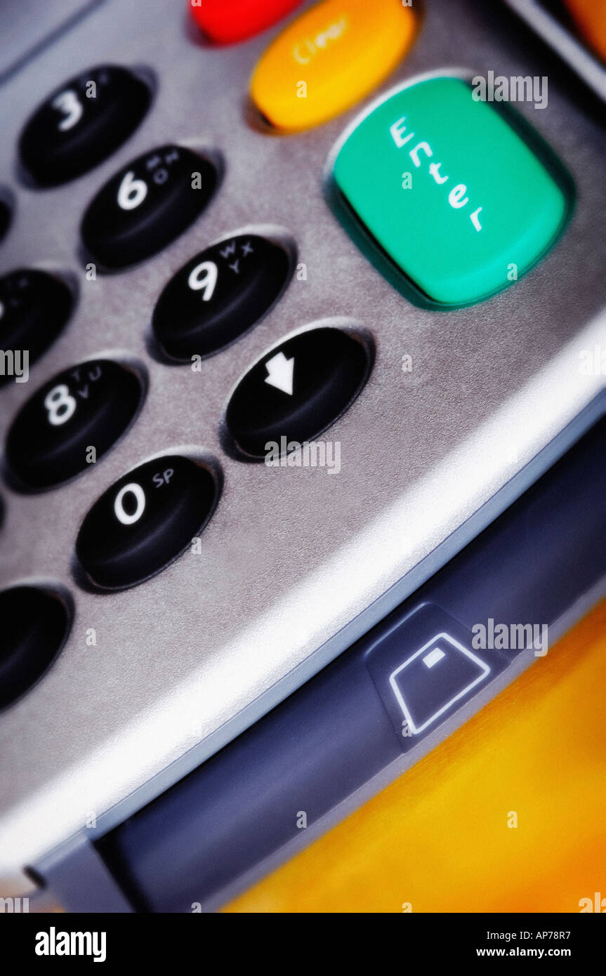 Credit Card slot on Chip and PIN machine in a shop Stock Photo - Alamy
