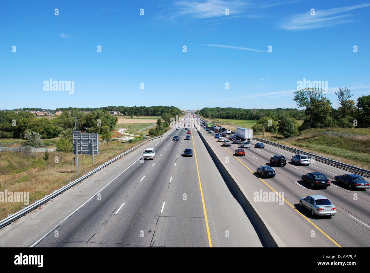 Highway scene of driving cars. Traffic Stock Photo - Alamy