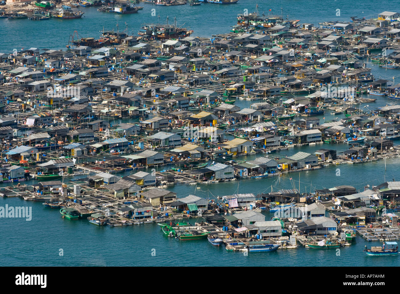 Floating Village Houseboats with Fish Farms in Lingshui China Stock ...