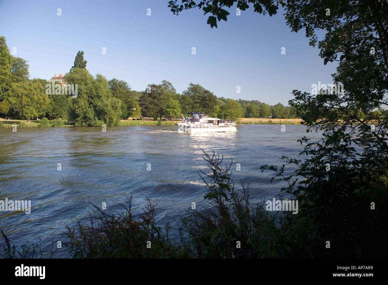 Richmond River Thames London Stock Photo - Alamy