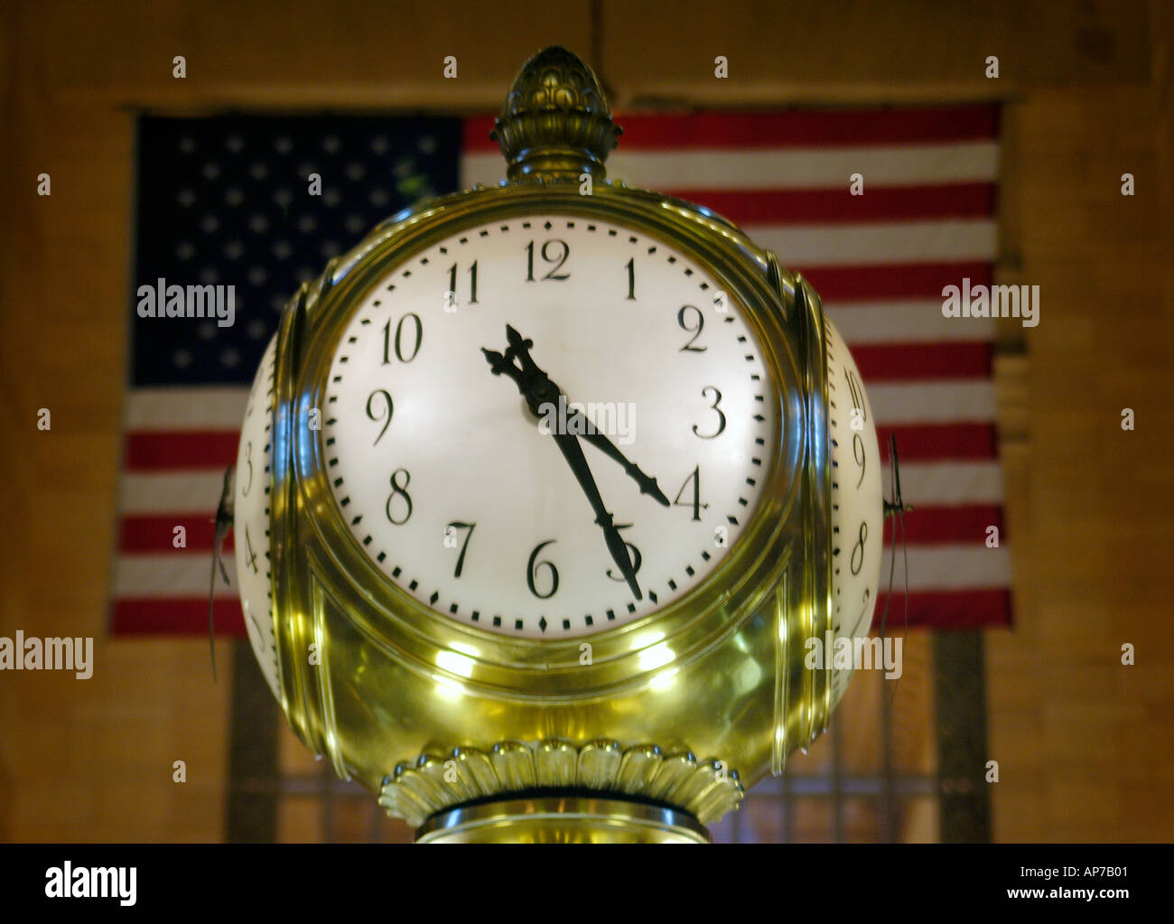 Clock in Grand Central Station, New York Stock Photo - Alamy