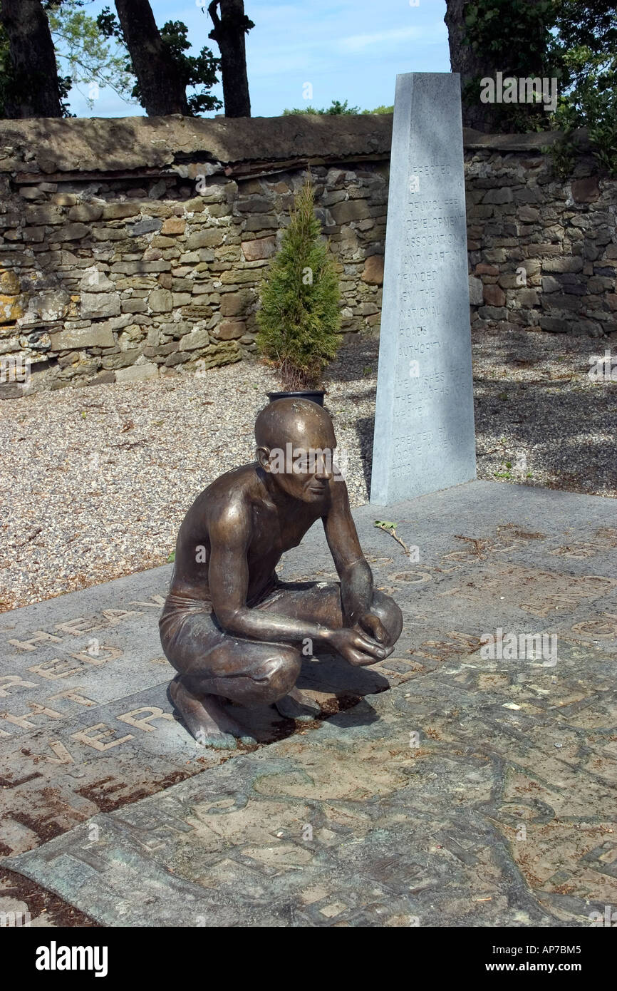 Sligo yeats sculpture hi-res stock photography and images - Alamy