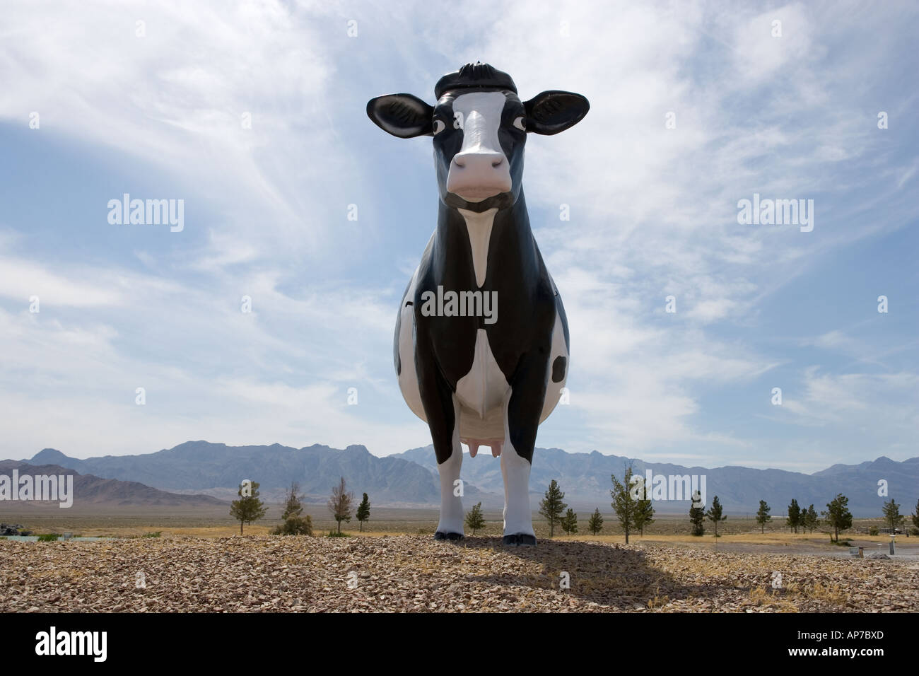Fake cow hi-res stock photography and images - Alamy
