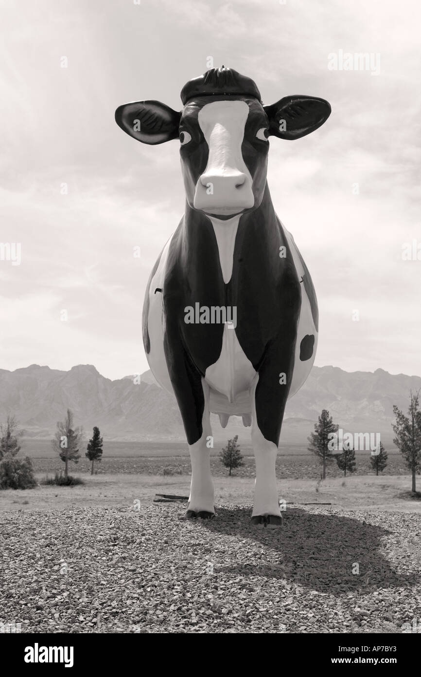 Fake cow hi-res stock photography and images - Alamy