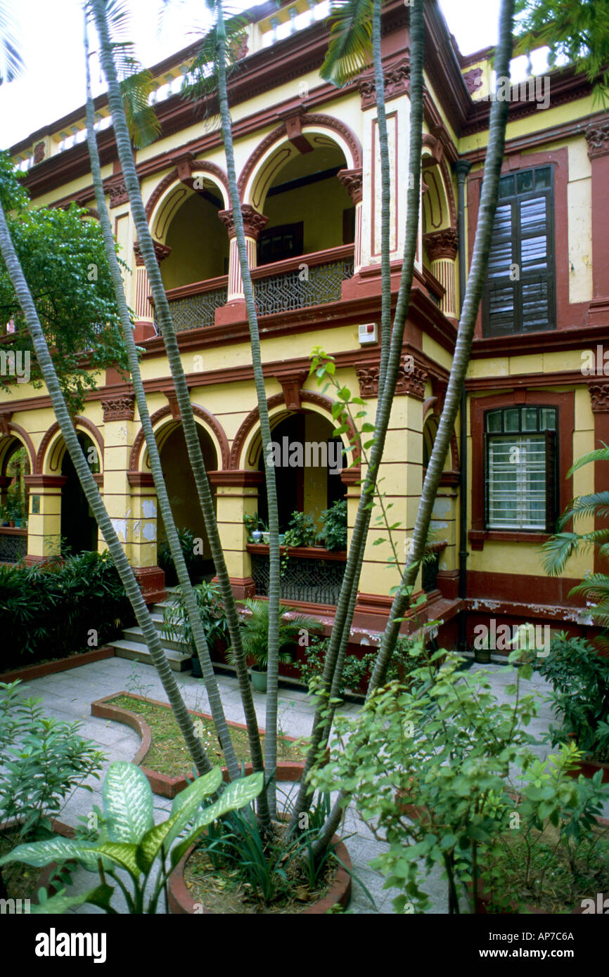 China Macau colonial architecture Stock Photo - Alamy
