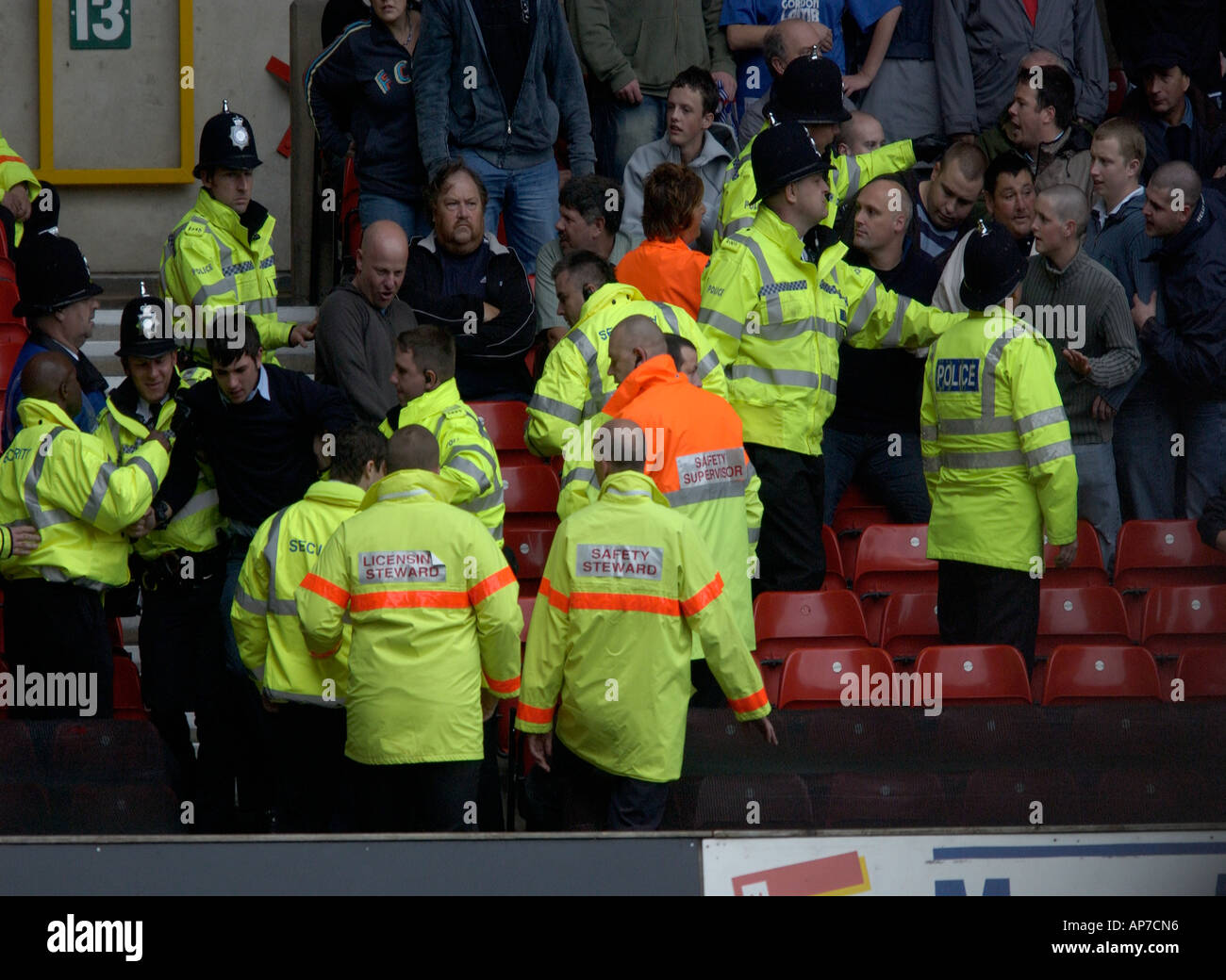 Stadium stewards hi-res stock photography and images - Alamy