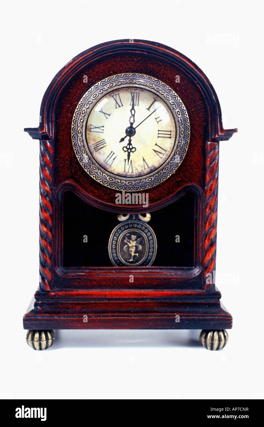Old clock hi-res stock photography and images - Alamy