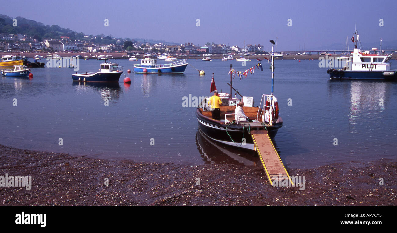 Foot passenger ferry at Teignmouth Stock Photo - Alamy
