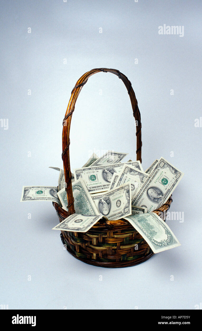Multi currency basket hi-res stock photography and images - Alamy
